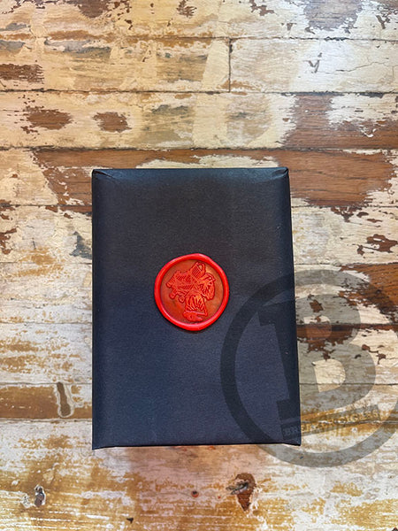 Stolen Throne Crook of the Crown Robusto Bundle | Breaker Cigars